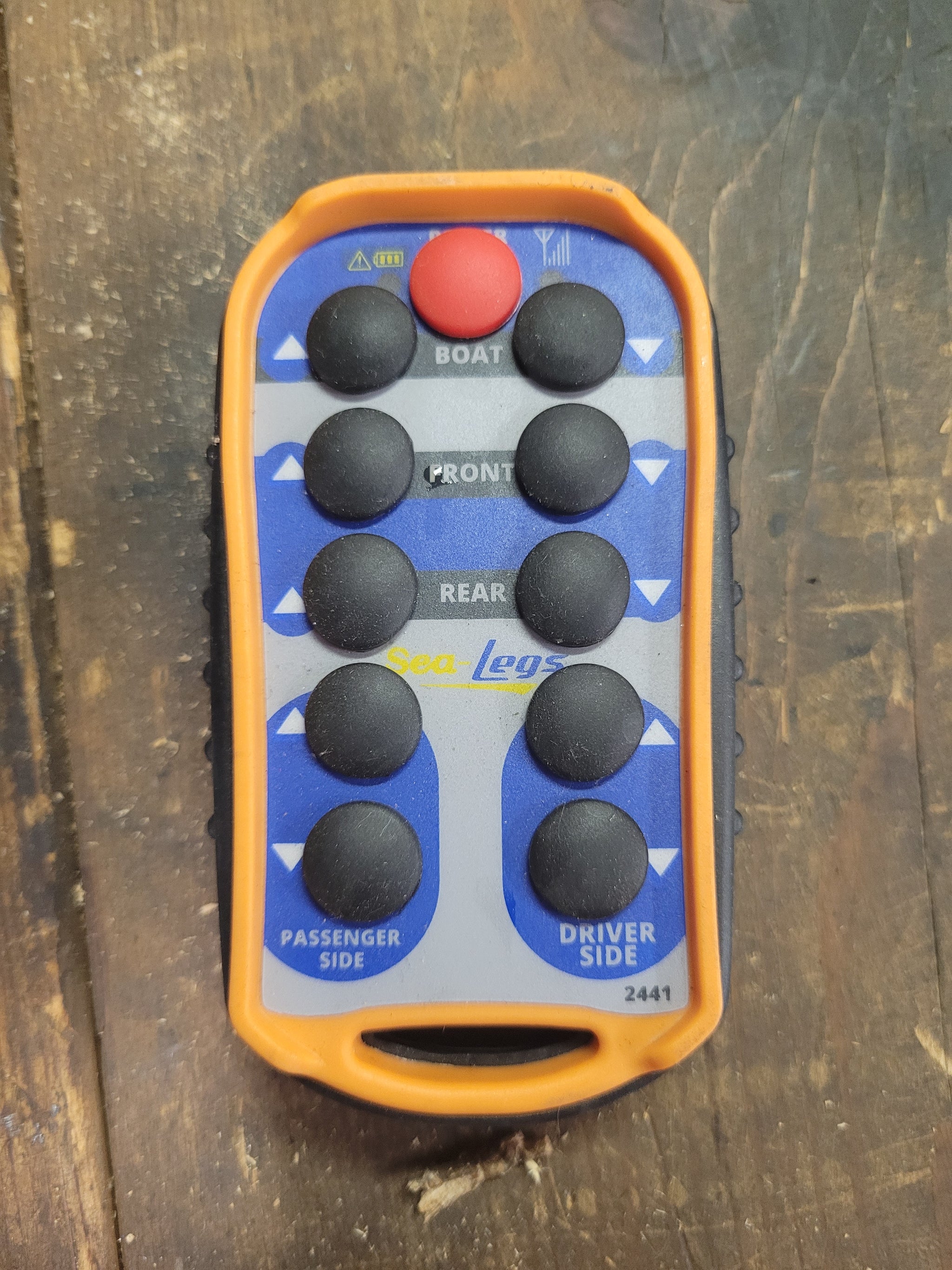 SEA-331 – Sea-Legs Pontoon Lift